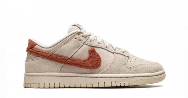 NİKE DUNK LOW TERRY SWOOSH